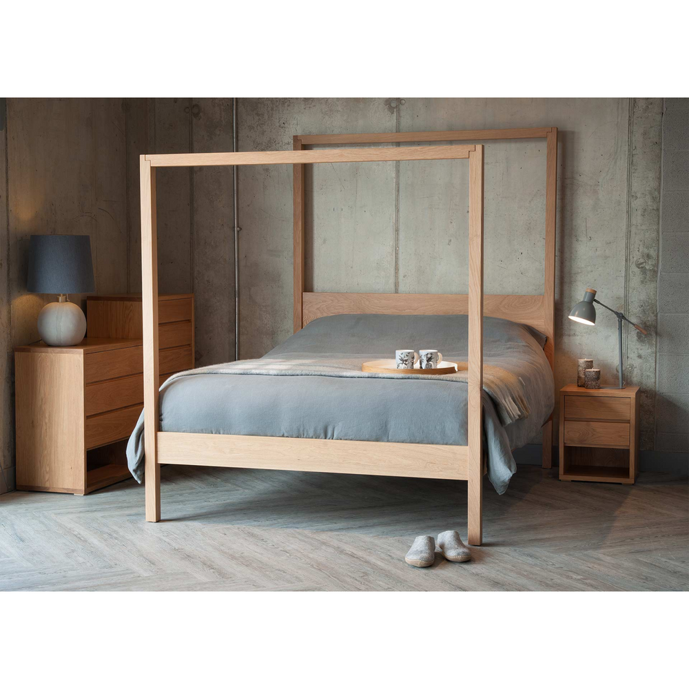 Aida Oak Wood Poster Bed | Oak Wood Bed Frame – Nismaaya Decor